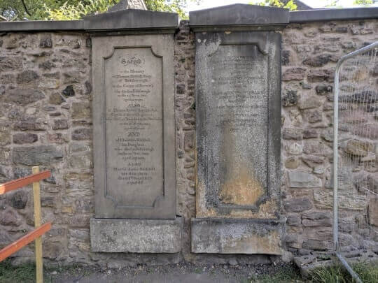 🧭 How to find Tom 'Voldemort' Riddle's grave in Greyfriars Kirkyard ...
